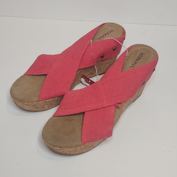 Merona | Shoes | Merona Nadia Coral Platform Wedges | Poshmark